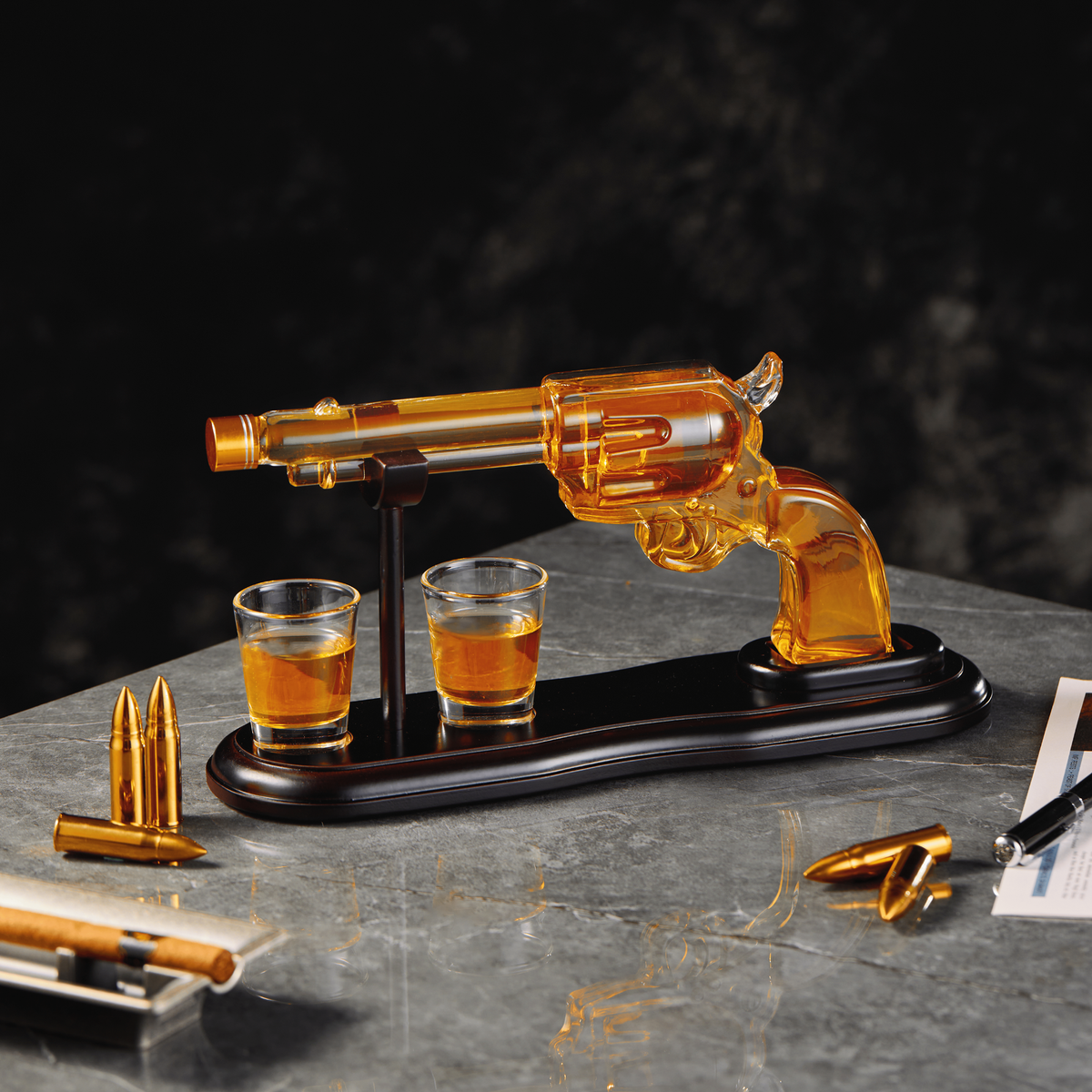 CRAFTGEN Western Cowboy Whiskey Decanter | Bar Gifts for Men Dad Husband